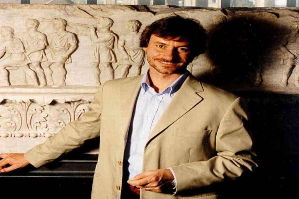 Vi ricordate com’era Alberto Angela agli esordi? Irriconoscibile, molto ...